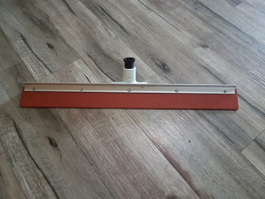 Rubber Floor Squeegee – Heavy Duty | Busy Bee Brushware